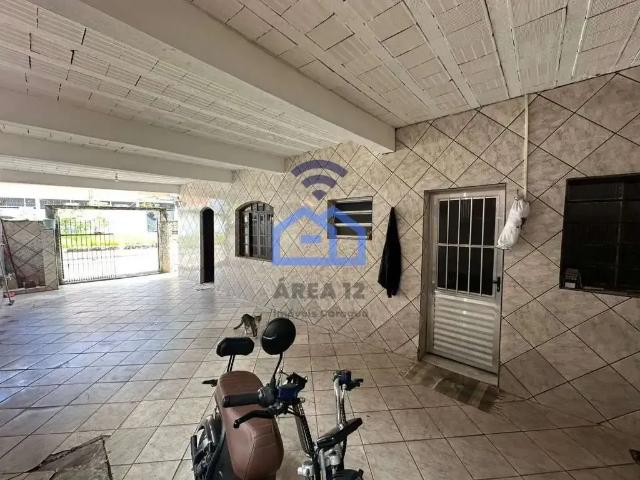 Casa / Sobrado para Venda em Caraguatatuba/SP Tinga 2 Quartos