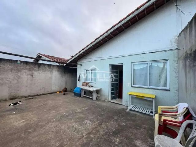 Casa / Sobrado para Venda em Caraguatatuba/SP Travessão 2 Quartos