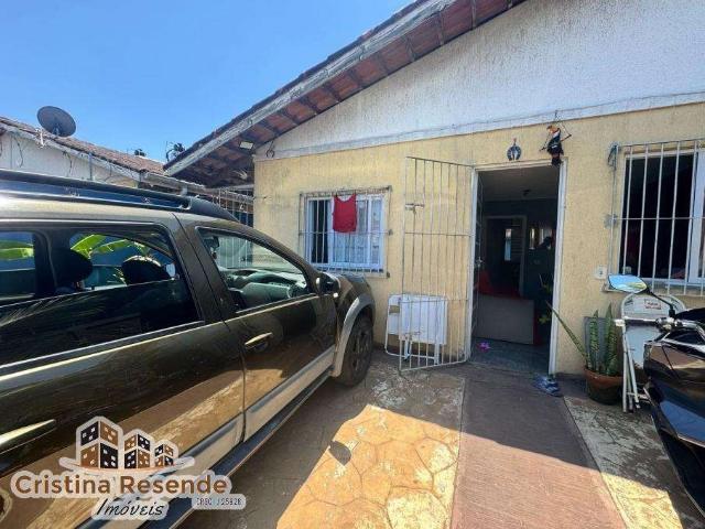 Casa / Sobrado para Venda em Caraguatatuba/SP Travessão 2 Quartos