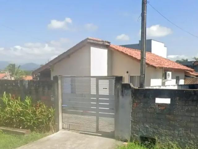 Casa / Sobrado para Venda em Caraguatatuba/SP Travessão 2 Quartos