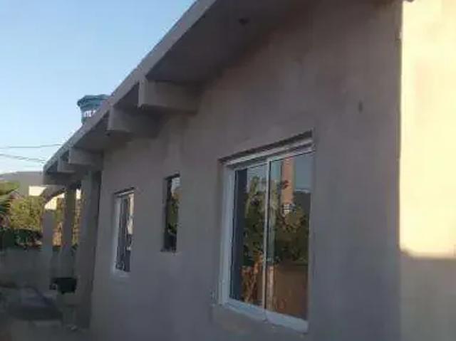 Casa / Sobrado para Venda em Caraguatatuba/SP Travessão 2 Quartos