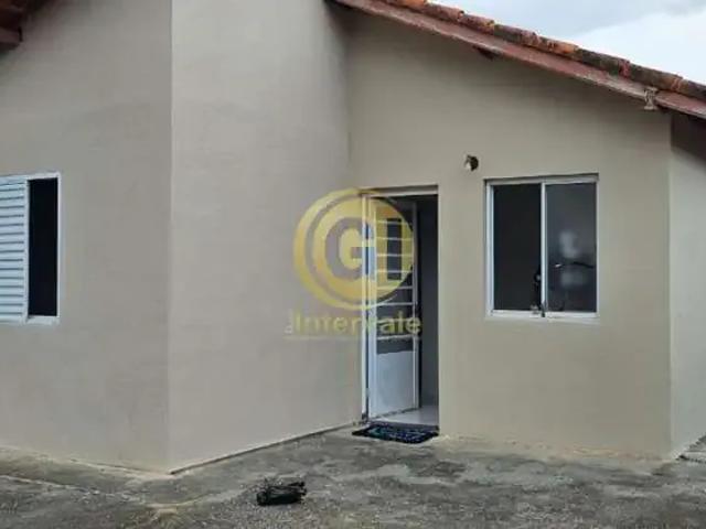 Casa / Sobrado para Venda em Caraguatatuba/SP Travessão 2 Quartos