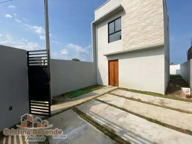Casa / Sobrado para Venda em Caraguatatuba/SP Travessão 3 Quartos