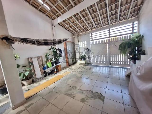 Casa / Sobrado para Venda em Caraguatatuba/SP Travessão 3 Quartos