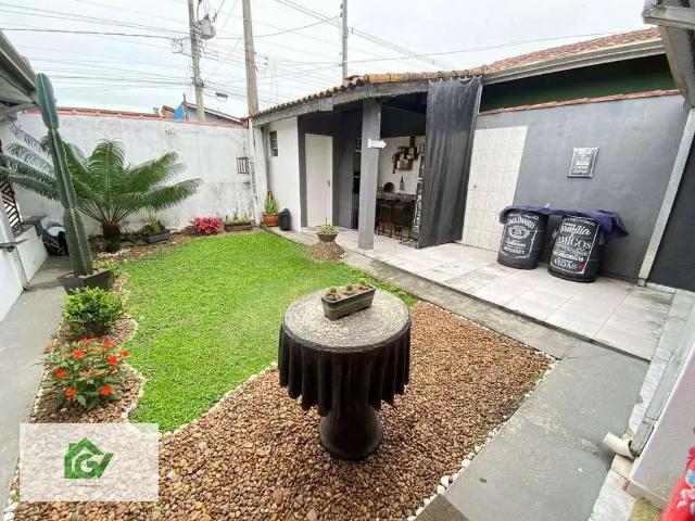 Casa / Sobrado para Venda em Caraguatatuba/SP Travessão 3 Quartos