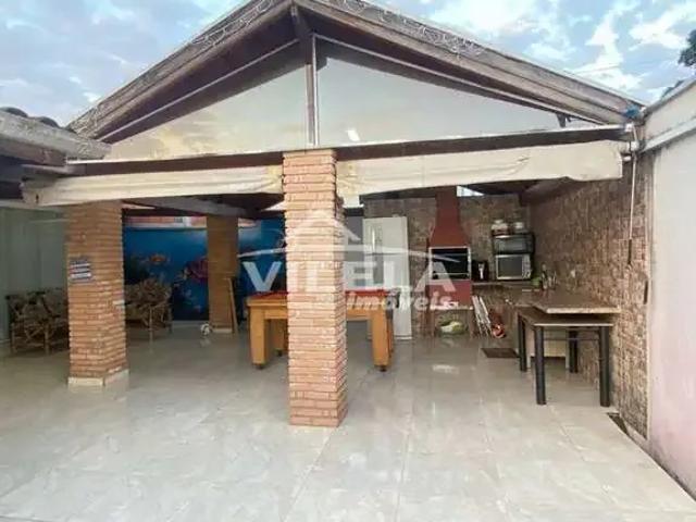 Casa / Sobrado para Venda em Caraguatatuba/SP Travessão 3 Quartos