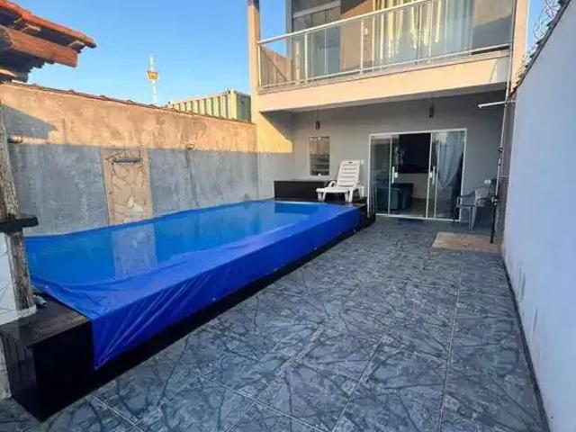 Casa / Sobrado para Venda em Caraguatatuba/SP Travessão 4 Quartos