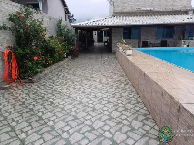 Casa / Sobrado para Venda em Caraguatatuba/SP Vapapesca 5 Quartos