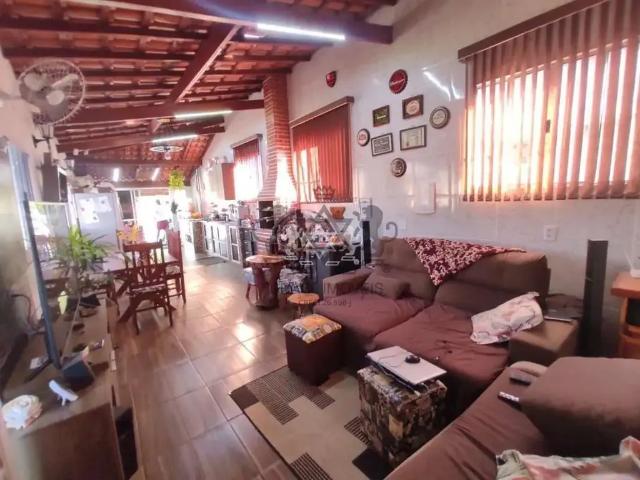 Casa / Sobrado para Venda em São Sebastião/SP Praia da Enseada 3 Quartos