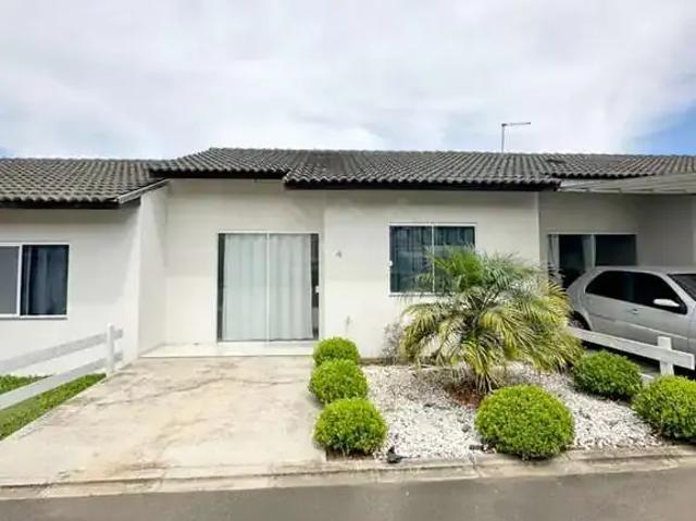Casa / Sobrado para Venda em Carambeí/PR Centro 2 Quartos