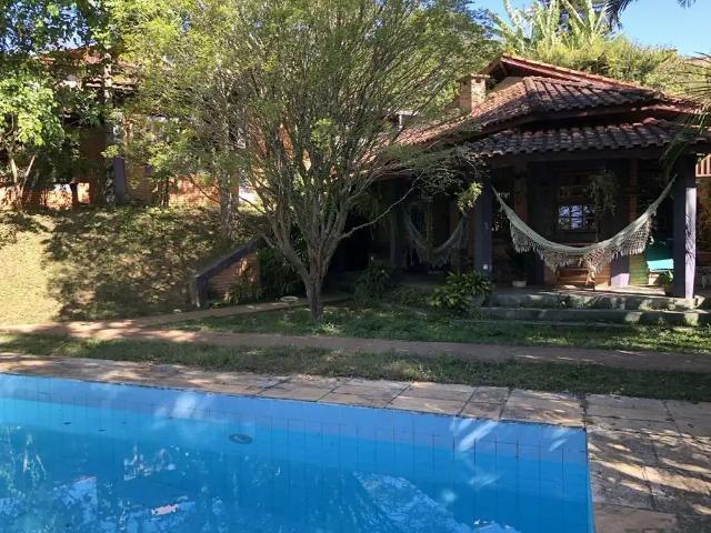 Casa / Sobrado para Venda em Carapicuíba/SP Nova Fazendinha 4 Quartos