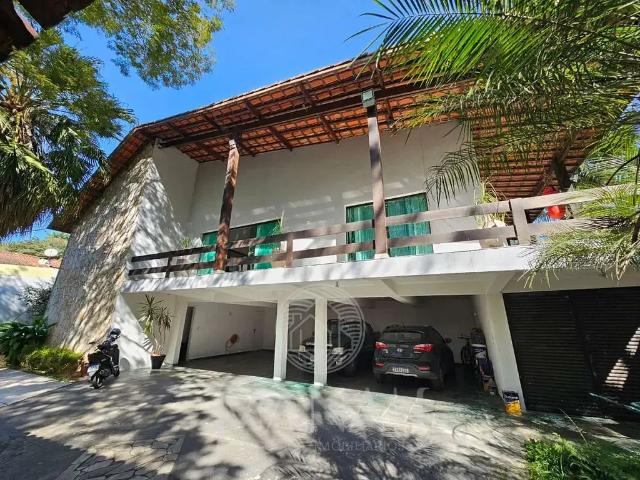 Casa / Sobrado para Venda em Carapicuíba/SP Nova Fazendinha 4 Quartos