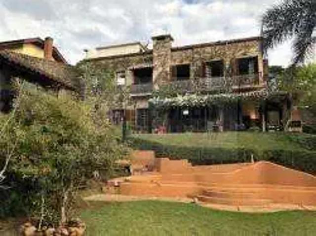 Casa / Sobrado para Venda em Carapicuíba/SP Nova Fazendinha 3 Quartos