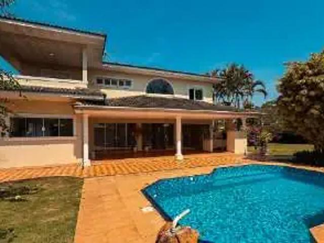 Casa / Sobrado para Venda em Carapicuíba/SP Aldeia da Fazendinha 4 Quartos