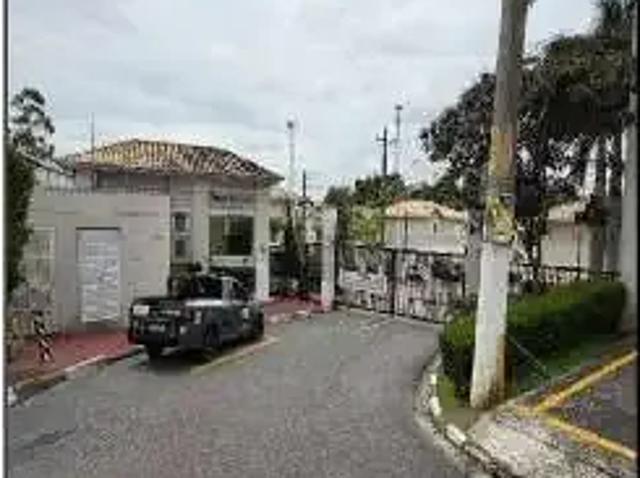 Casa / Sobrado para Venda em Carapicuíba/SP Área Rural de Carapicuíba