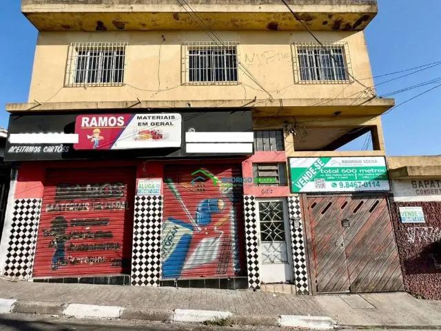 Casa / Sobrado para Venda em Carapicuíba/SP Centro 8 Quartos