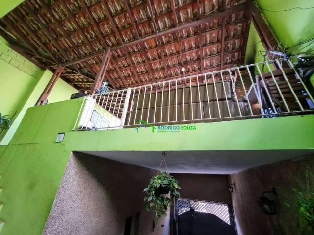 Casa / Sobrado para Venda em Carapicuíba/SP Centro 3 Quartos