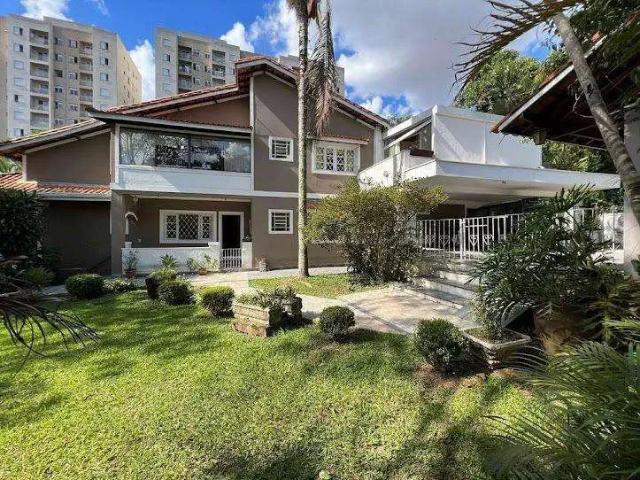 Casa / Sobrado para Venda em Carapicuíba/SP Chácara Granja Velha 5 Quartos
