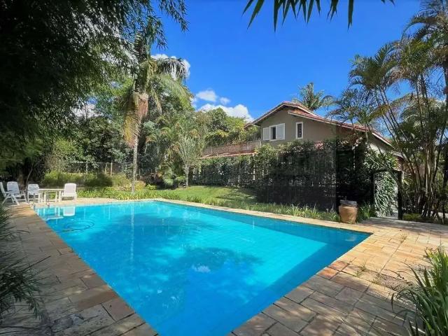 Casa / Sobrado para Venda em Carapicuíba/SP Chácara Granja Velha 5 Quartos