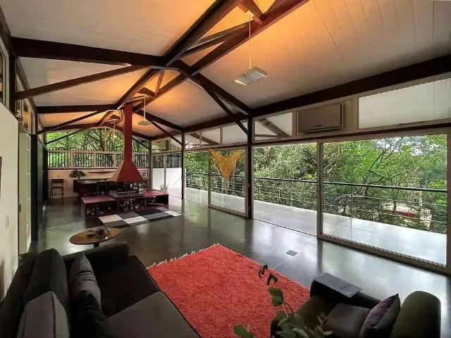 Casa / Sobrado para Venda em Carapicuíba/SP Chácara do Refúgio 3 Quartos