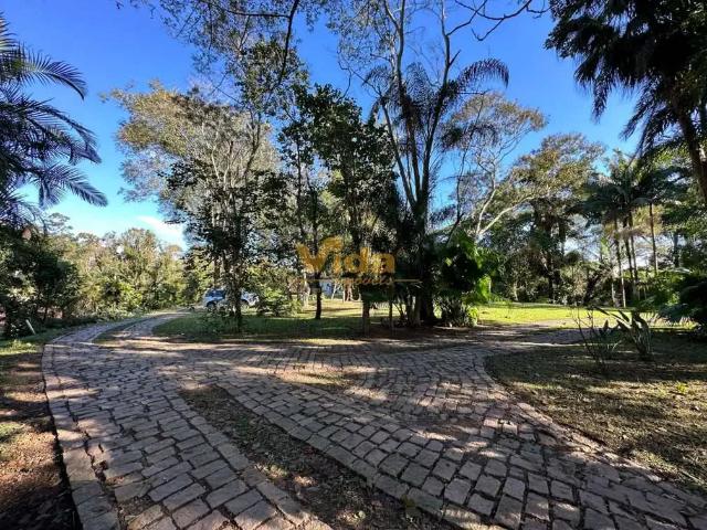 Casa / Sobrado para Venda em Carapicuíba/SP Chácara dos Junqueiras 3 Quartos