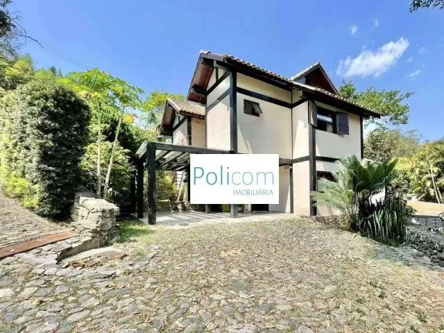 Casa / Sobrado para Venda em Carapicuíba/SP Chácara Santa Lúcia 3 Quartos
