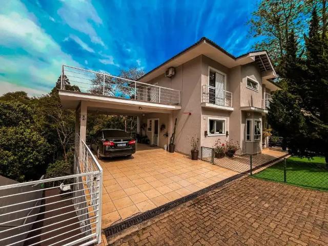 Casa / Sobrado para Venda em Carapicuíba/SP Chácara Santa Lúcia 4 Quartos