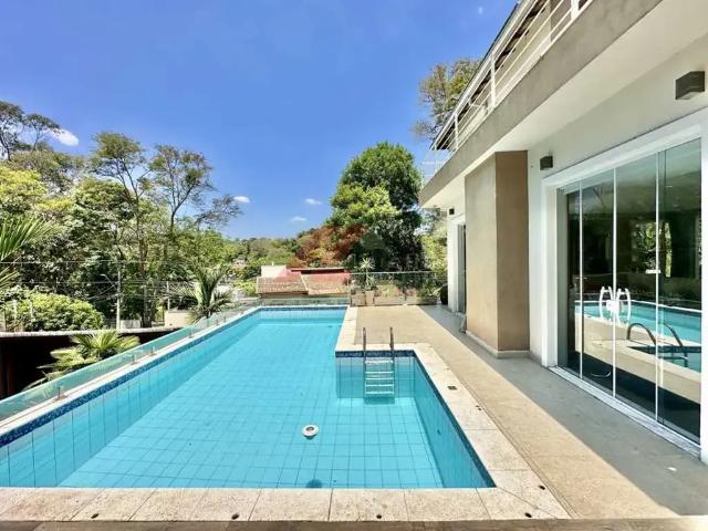 Casa / Sobrado para Venda em Carapicuíba/SP Chácara Santa Lúcia 4 Quartos