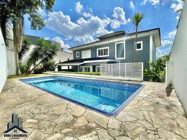 Casa / Sobrado para Venda em Carapicuíba/SP Golf Gardens 4 Quartos