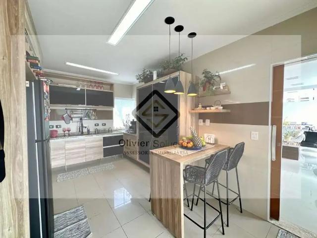 Casa / Sobrado para Venda em Carapicuíba/SP Golf Gardens 5 Quartos