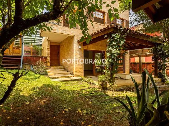 Casa / Sobrado para Venda em Carapicuíba/SP Granja Viana 4 Quartos