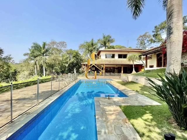 Casa / Sobrado para Venda em Carapicuíba/SP Granja Viana 4 Quartos