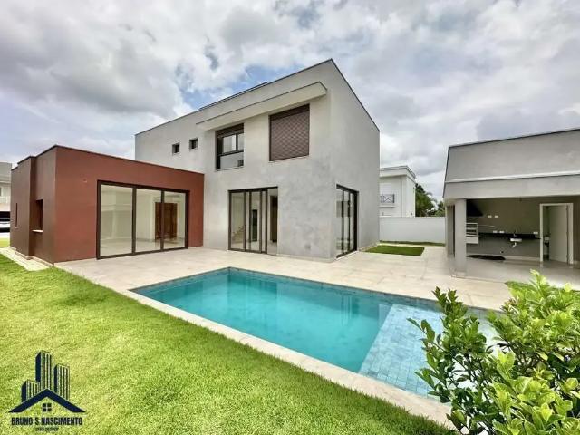 Casa / Sobrado para Venda em Carapicuíba/SP Granja Viana 4 Quartos