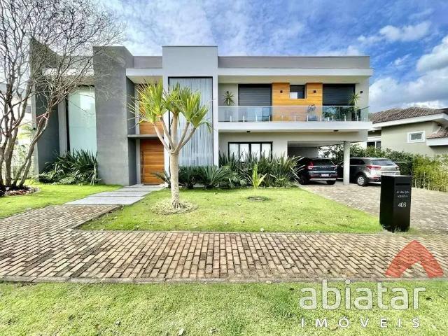Casa / Sobrado para Venda em Carapicuíba/SP Granja Viana 4 Quartos