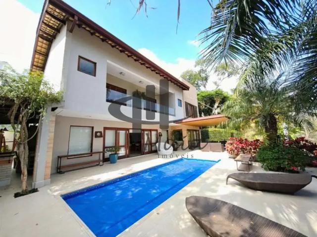 Casa / Sobrado para Venda em Carapicuíba/SP Granja Viana 4 Quartos