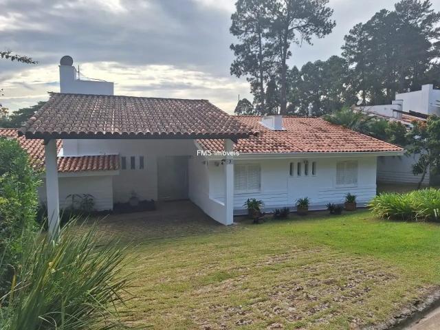 Casa / Sobrado para Venda em Carapicuíba/SP Granja Viana 3 Quartos