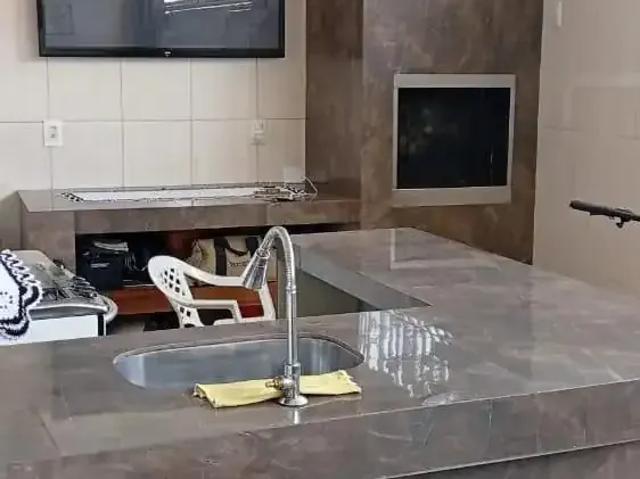 Casa / Sobrado para Venda em Carapicuíba/SP Jardim Ampermag 4 Quartos
