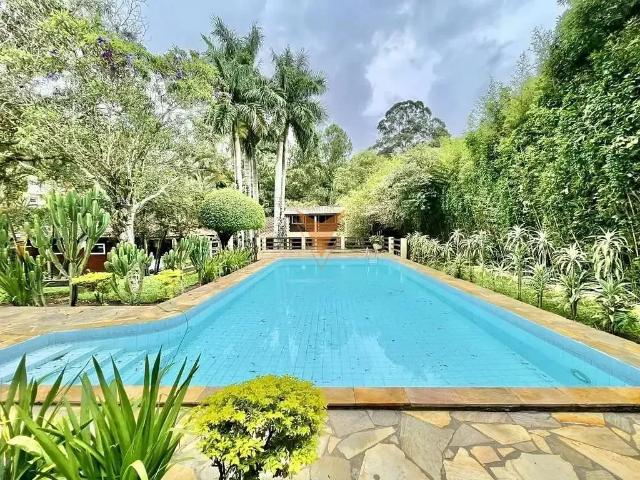 Casa / Sobrado para Venda em Carapicuíba/SP Jardim Colonial 4 Quartos