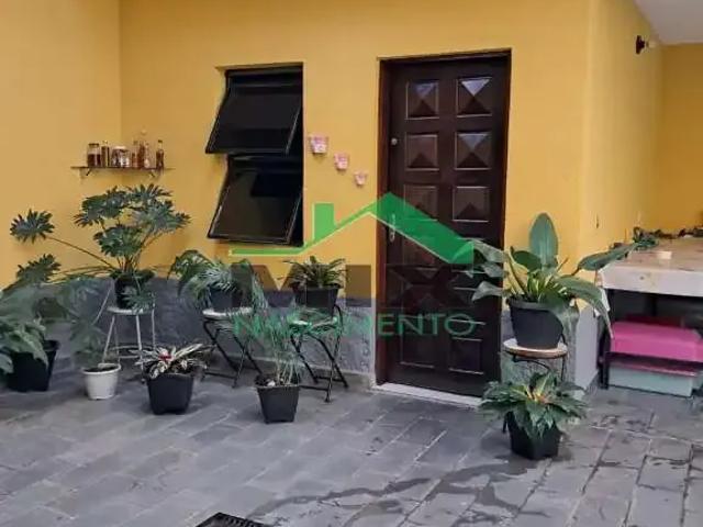 Casa / Sobrado para Venda em Carapicuíba/SP Parque Santa Teresa 3 Quartos