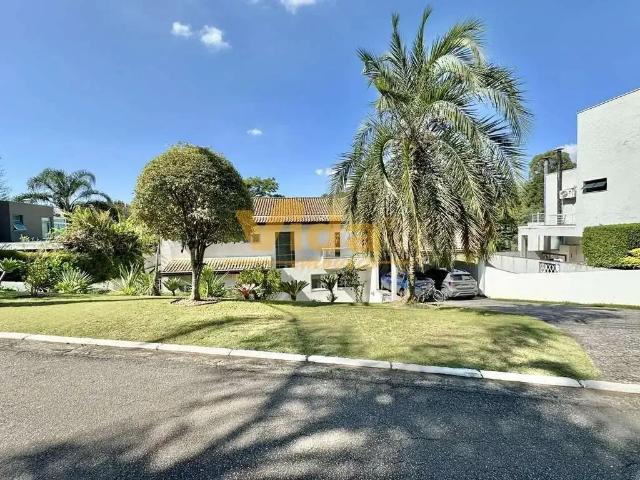 Casa / Sobrado para Venda em Carapicuíba/SP Residencial Euroville 5 Quartos