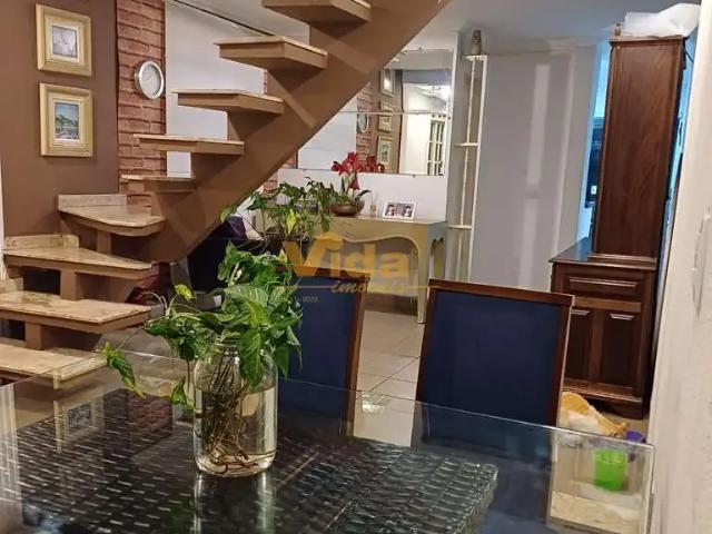 Casa / Sobrado para Venda em Carapicuíba/SP Vila Sul Americana 3 Quartos