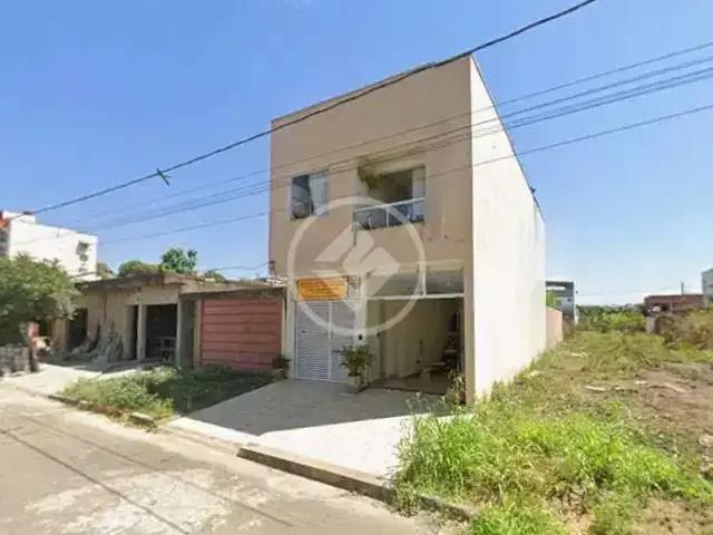 Casa / Sobrado para Venda em Caratinga/MG Rodoviários 3 Quartos