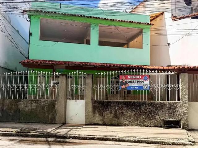 Casa / Sobrado para Venda em Cariacica/ES Jardim América 4 Quartos