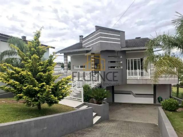 Casa / Sobrado para Venda em Carlos Barbosa/RS Aurora 3 Quartos