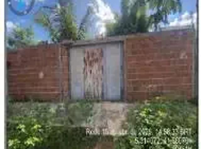 Casa / Sobrado para Venda em Castelo do Piauí/PI Centro 2 Quartos