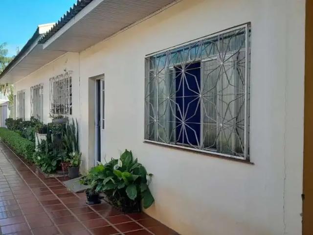 Casa / Sobrado para Venda em Cascavel/PR Maria Luiza 3 Quartos
