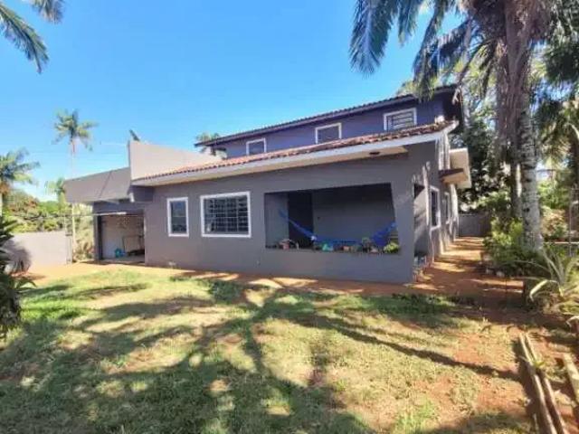 Casa / Sobrado para Venda em Cascavel/PR Morumbi 4 Quartos