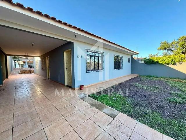 Casa / Sobrado para Venda em Cascavel/PR Neva 4 Quartos
