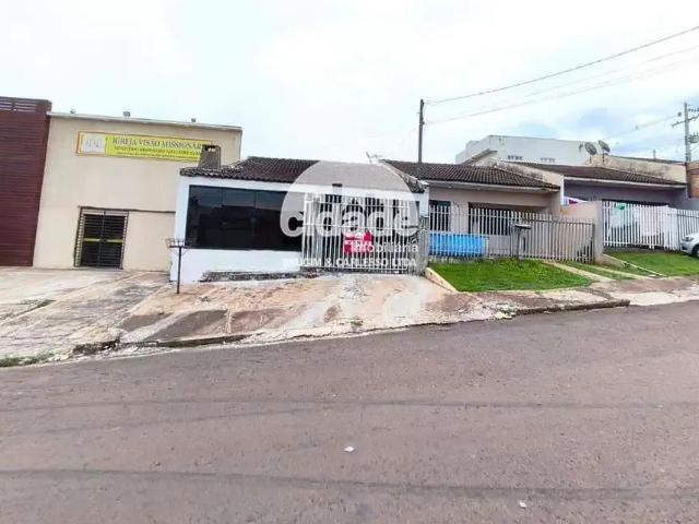 Casa / Sobrado para Venda em Cascavel/PR Brazmadeira 2 Quartos
