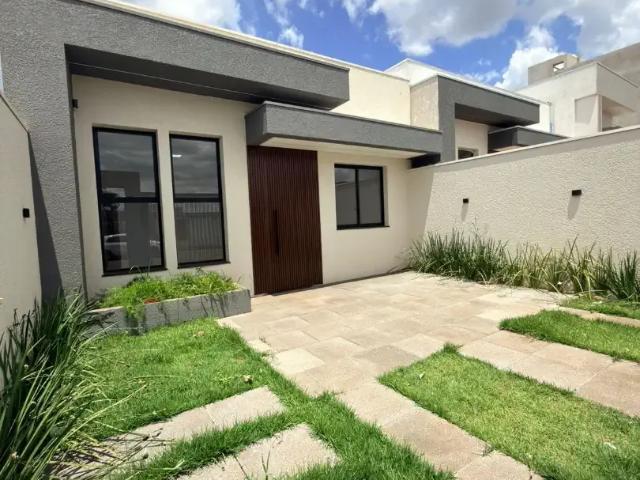Casa / Sobrado para Venda em Cascavel/PR Brazmadeira 3 Quartos